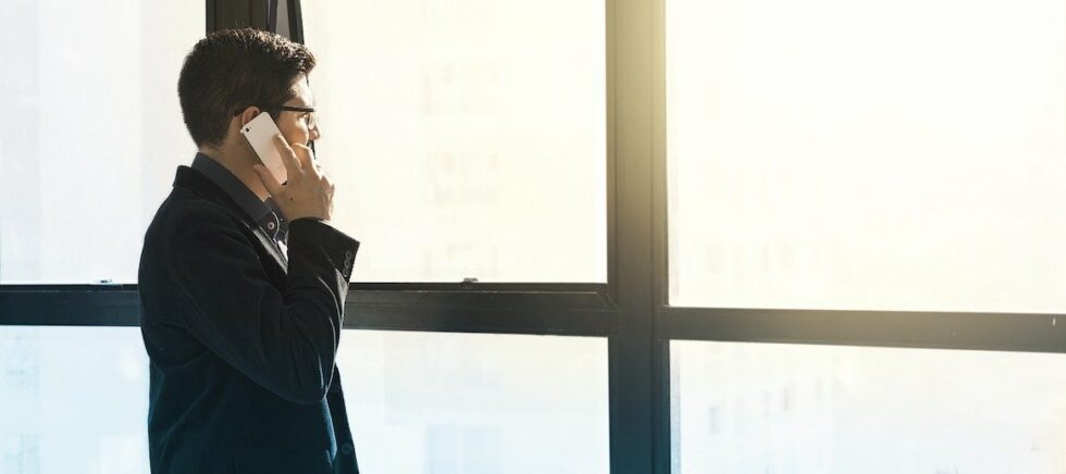 Customer Stories: How AI is transforming customer service - Logic20/20